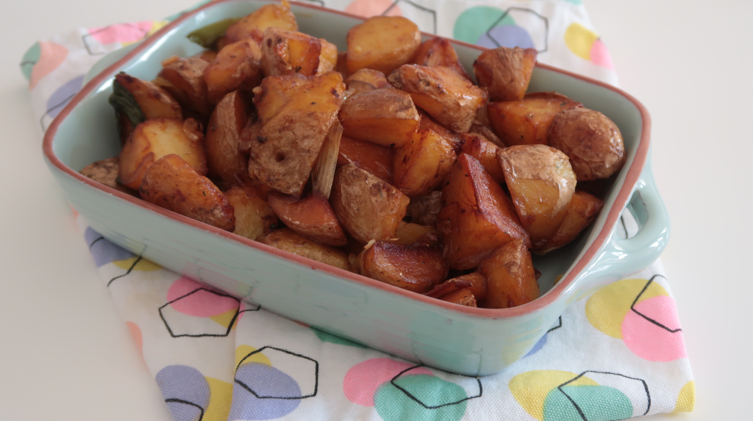 Javaanse pittige gebakken aardappelen - Javaanse Recepten & Surinaamse ...